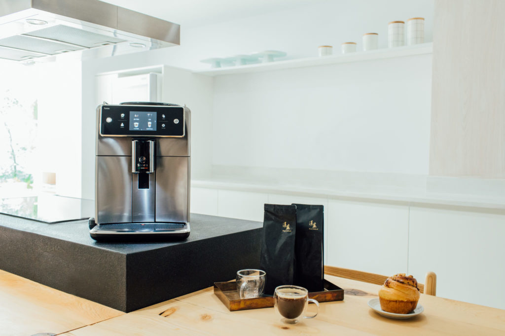 何謂頂級義式咖啡饗宴？飛利浦 Saeco 全自動義式咖啡機 Xelsis SM7685 就是定義 - EVERYDAY OBJECT