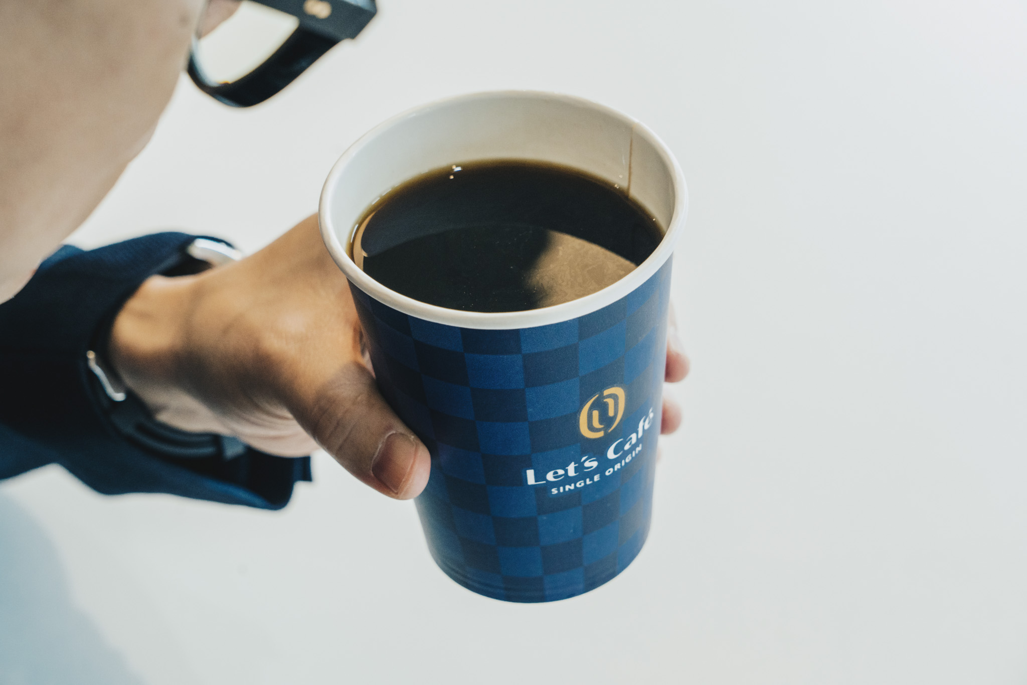 不為人知的隱藏堅持，只為成就手中那杯好咖啡 - IF OFFICE 馮宇細數全家 Let's Café 全新 Logo 二三事 ...