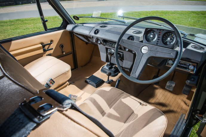 Range Rover 50 年了！1970 年第一輛 CHASSIS #001 出售 - EVERYDAY OBJECT