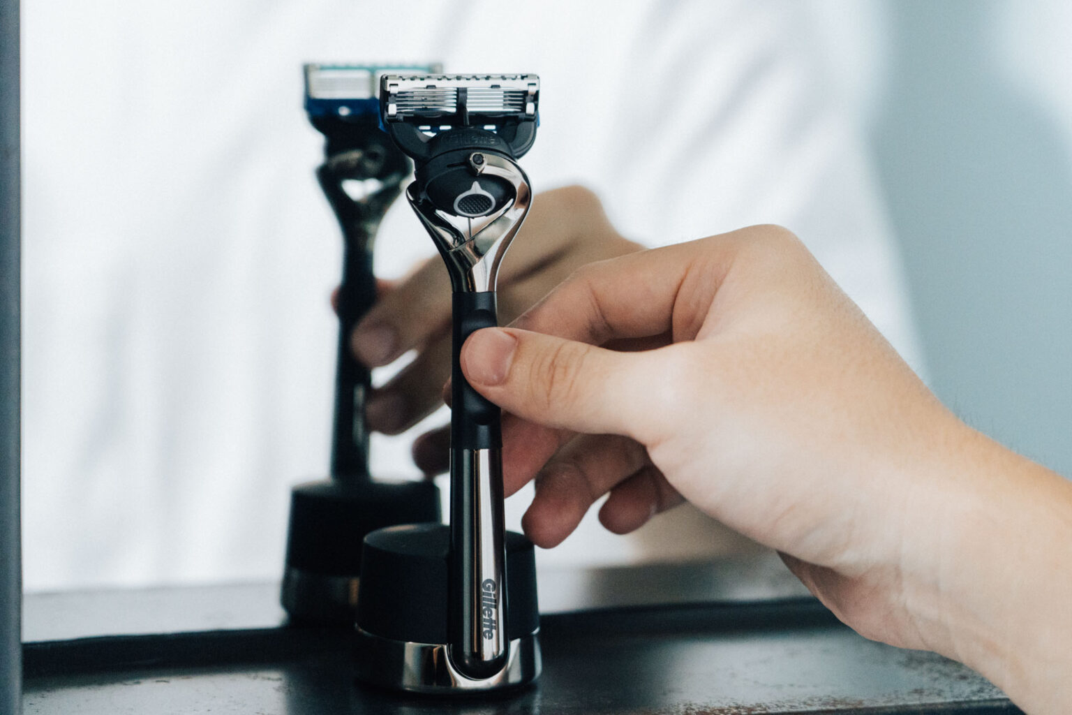 從 me time 建立神清氣爽的一天 ft. 吉列無感 Proglide 系列限量版刮鬍刀 - EVERYDAY OBJECT