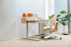 讓日常保持和諧的祕密武器： MOTTI 升降桌從「人」出發，陪你一起把生活過得恰到好處 - EVERYDAY OBJECT