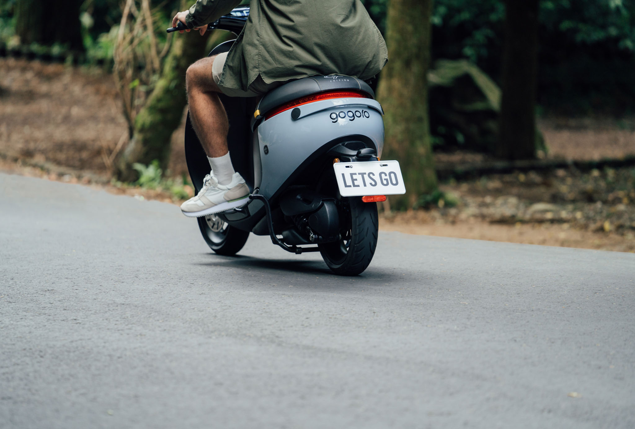 「利用創新解決生活問題，進而創造經典的當代藝術家」李霽與他的 Gogoro 1 GT - EVERYDAY OBJECT