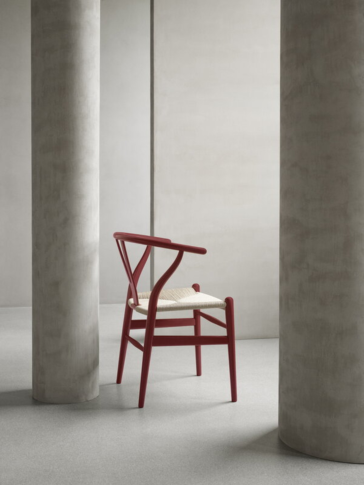 大家都很熟悉的 Y Chair 將推出全新的色彩 – 注入活力於古典又經典的 CH24 Wishbone 單椅