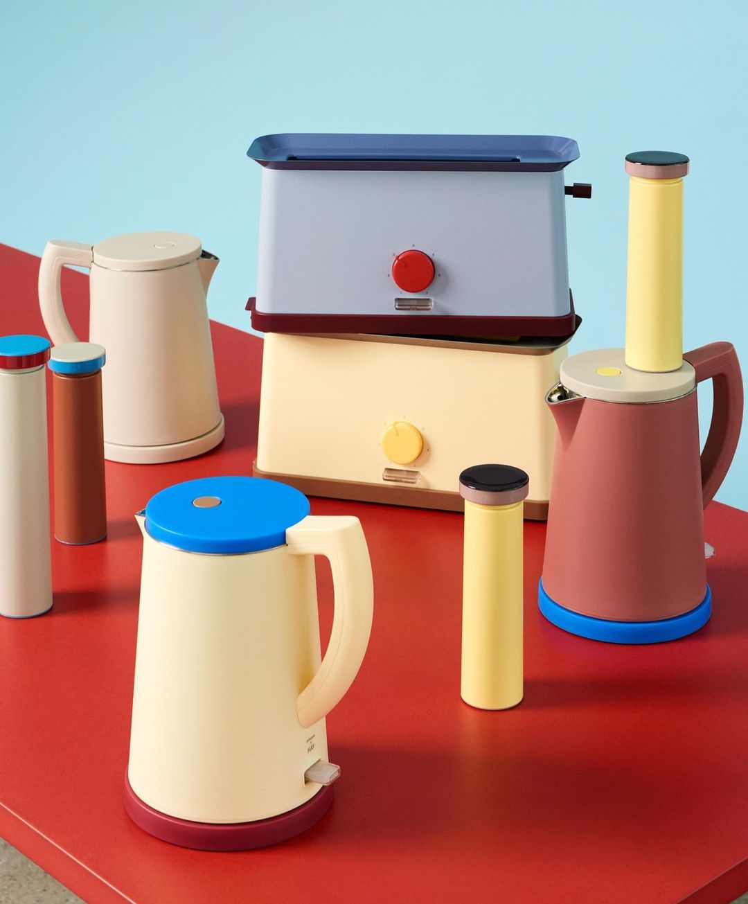 不愧是 HAY 的商品，這竟是胡椒與鹽罐！」- George Sowden x HAY SALT & PEPPER - EVERYDAY OBJECT