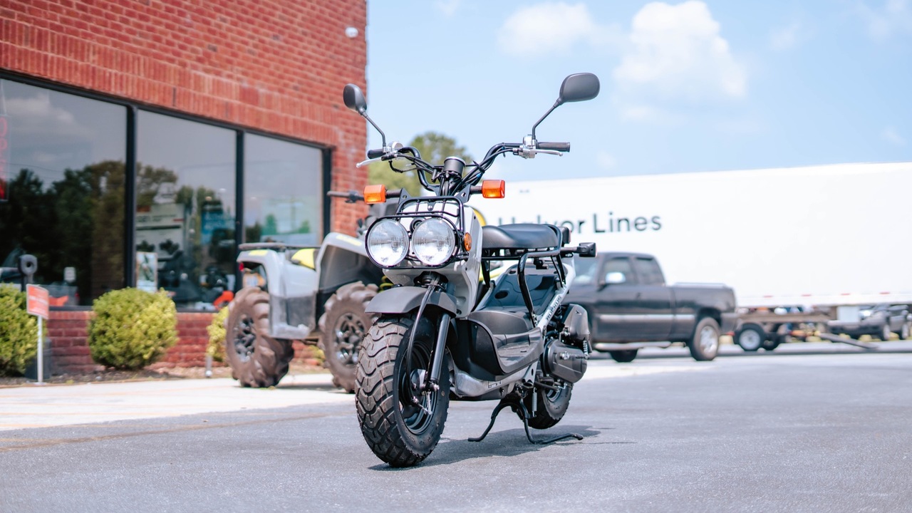 「獨特的鏤空設計，讓你成為車陣中最脫穎而出的那輛車！」- HONDA 2023 Ruckus - EVERYDAY OBJECT