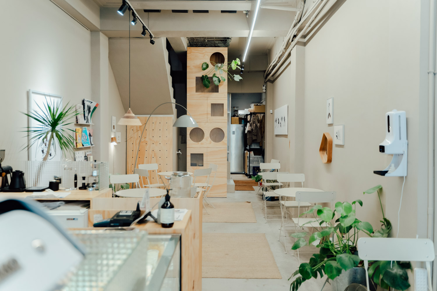 一次邂逅，成為藝術與咖啡空間結合的成果 - Wuli keopi coffee × 插畫家 Happieslin 個展 - EVERYDAY ...