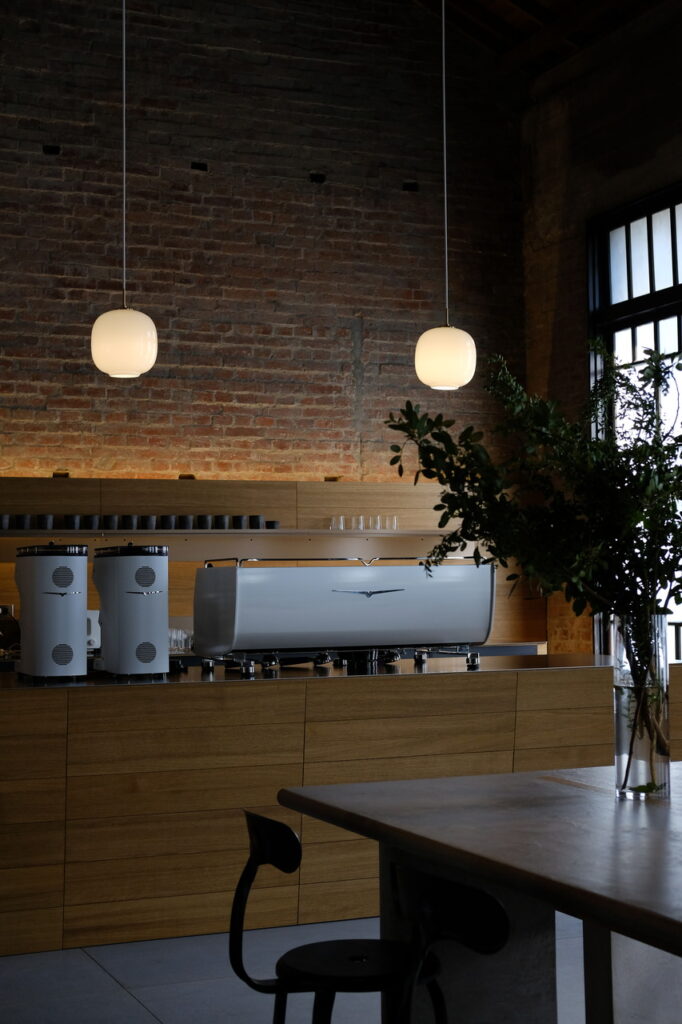 台中文化新據點「1035 collab」：結合咖啡、藝廊、烘焙、建築設計，爬梳過往歷史，形塑中區新聚落 - EVERYDAY OBJECT