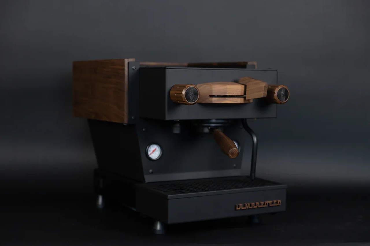 「專門將你的咖啡機改裝獨一無二！」既經典又新穎的義式咖啡機，為生活創建全新風格！- 「 La Marzocco Linea Mini "all ...