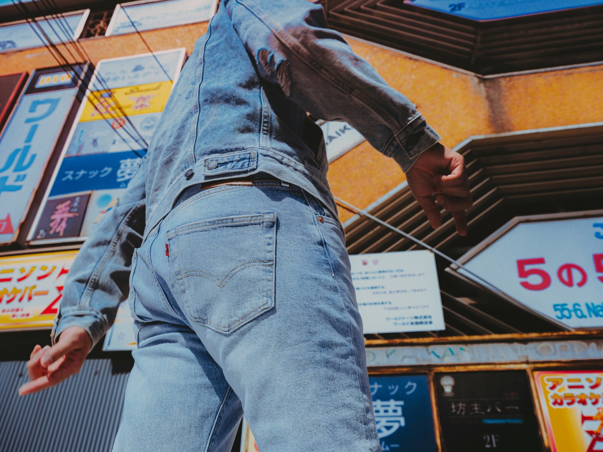 「501® :連載百年的丹寧傳奇」攜手 Mr. 501 全方位男星陳柏霖一起遨遊 150 周年派對樂園 - EVERYDAY OBJECT