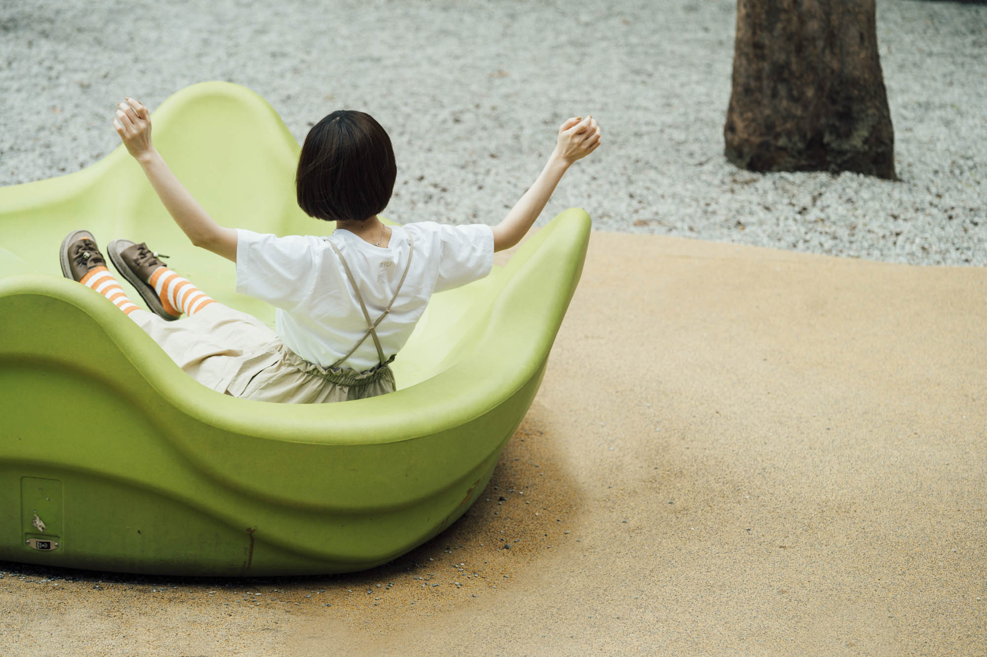 [ 專訪 ] 電台 DJ 瑪麗的 City Girl 搭配學：「 穿搭就是要大膽嘗試、開心玩！」靈感都來自腳上的 Trippen - EVERYDAY OBJECT