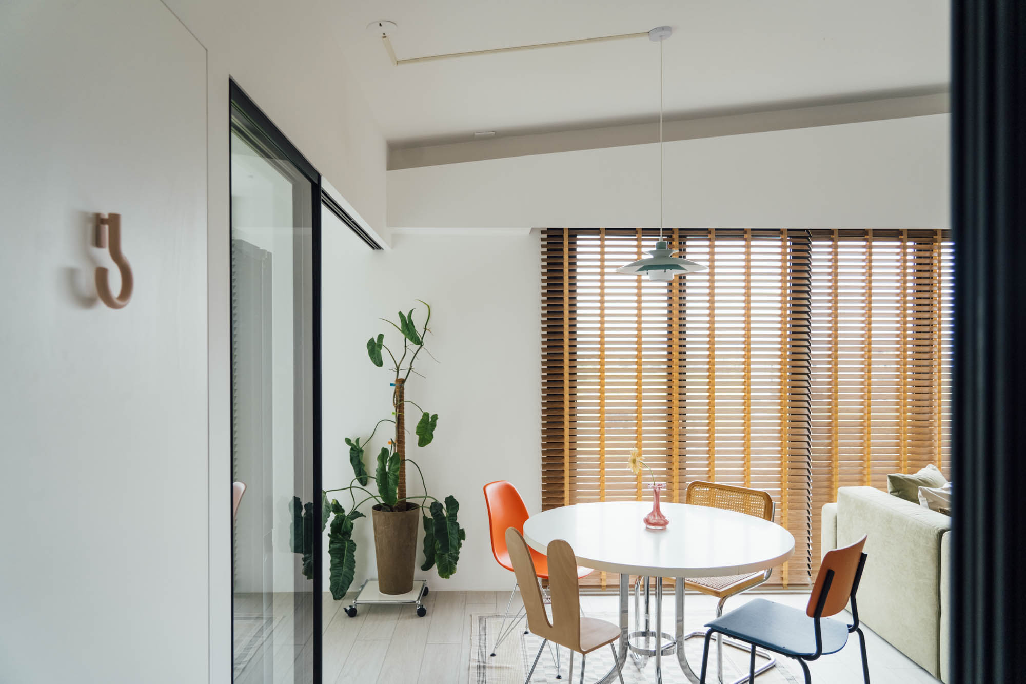 EO DECO 第一個軟裝作品：「築米這個家，除了我們喜愛的物件，還能容納窗外無限延伸的宜蘭景色」 - EVERYDAY OBJECT