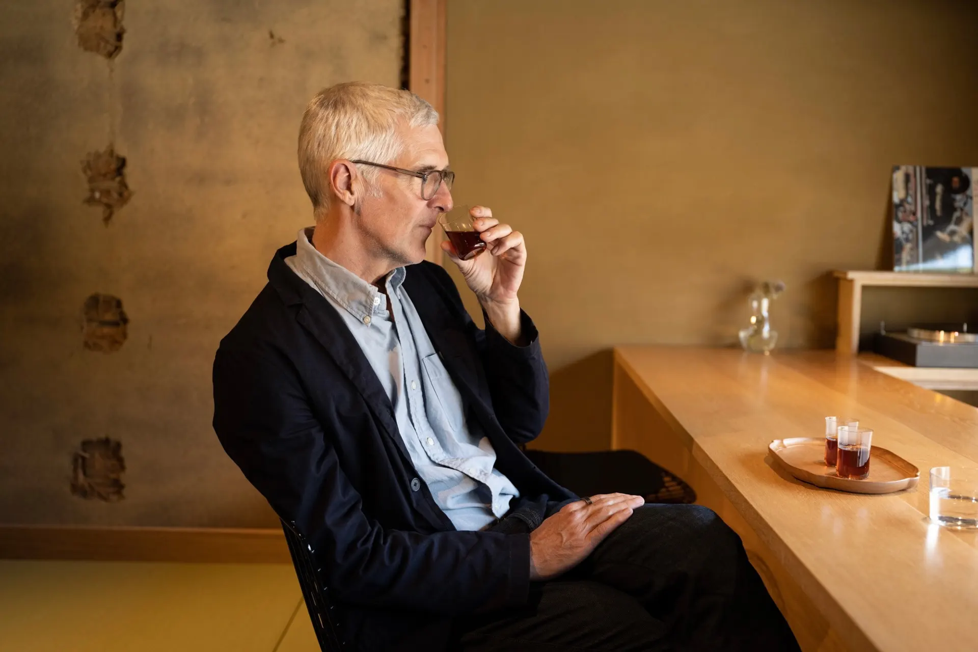 「預約制的 Blue Bottle，只有 5 個座位」頂級版本的藍瓶咖啡 - 京都 Blue Bottle Studio 2024 春季開放 ...