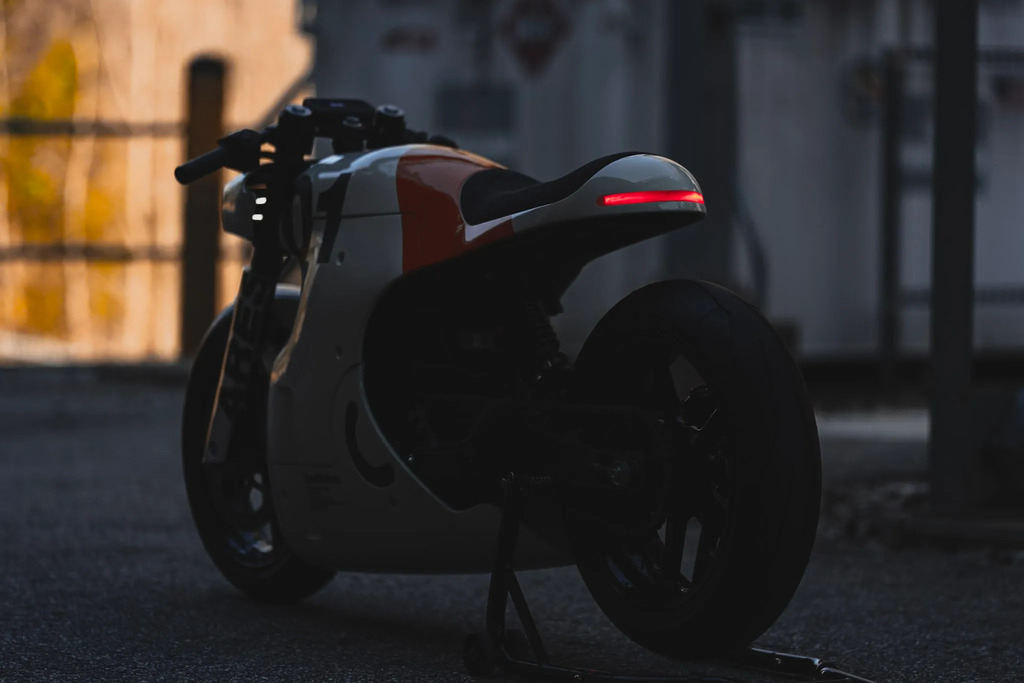 「新一代騎士的選擇」Real Motors 宣布推出 Ares 電動摩托車，以科幻電影啟發的未來感，不輸咖啡賽車的飆速能力 ...