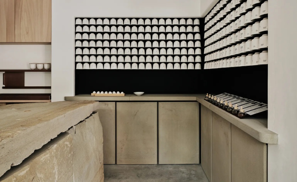 「宛若現代京都的縮影」Ogata at The Shinmonzen 精品茶館，以自然空靈的美學、當代風詮釋日本傳統茶 - EVERYDAY OBJECT