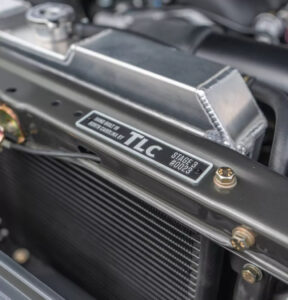 「經典與現代的完美契合」專注改造 Toyota Land Cruiser 車廠 TLC4x4，推出奢華古風越野車 - 1989 Toyota ...