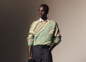 「真正的大地色系，礦物紋理穿在身上也如此好看」COS 攜手加州攝影師 Chris Perani 推出限量藝術系列服飾 - EVERYDAY ...