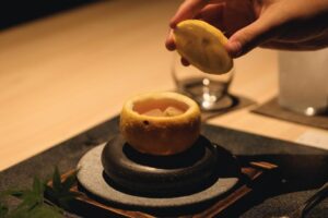 「江戶、明治與現代風情的匯集」以食會友，遇見岡山縣的倉敷美觀料理旅宿 － 撚る屋 YORUYA - EVERYDAY OBJECT