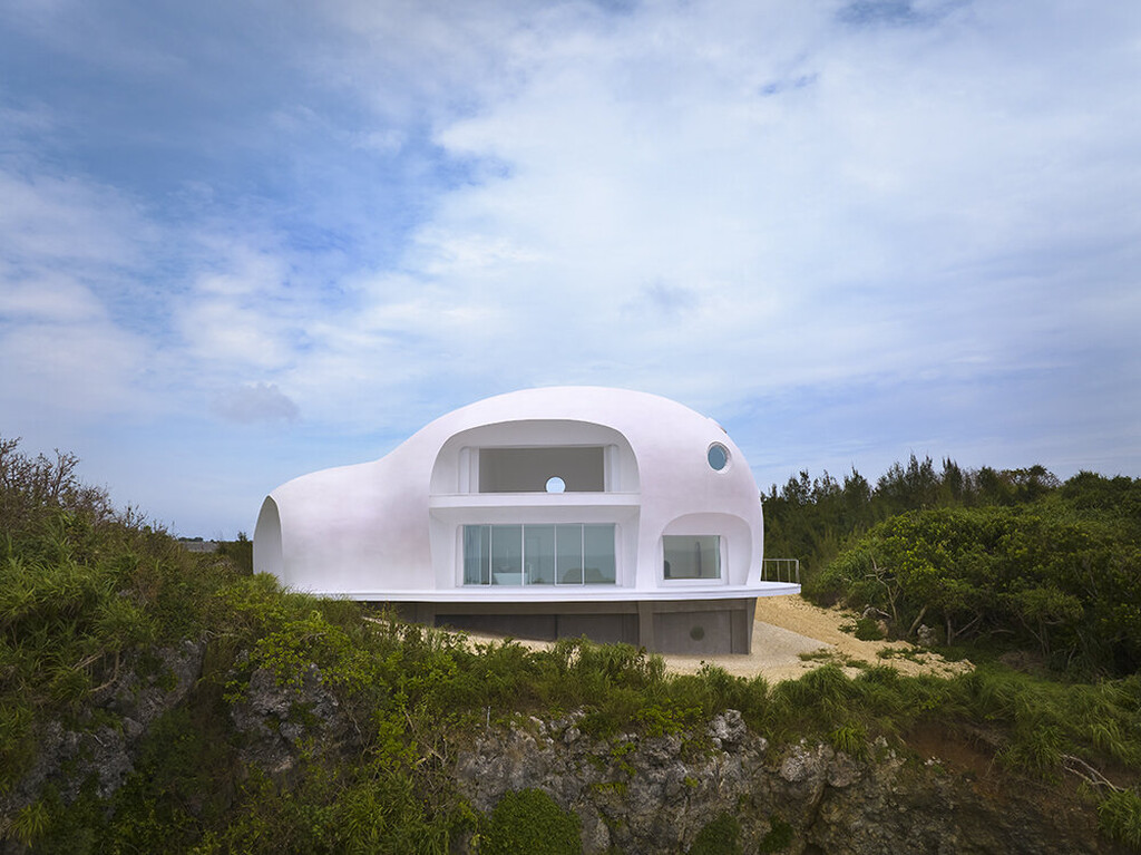 「從撿到白珊瑚開始」日本藝術家森萬理子，沖繩生命與宇宙啟發宮古島工作室 - Yuputira House - EVERYDAY OBJECT