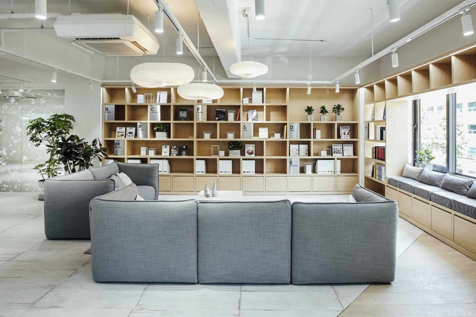 「從一座工廠，看見品牌精神」EO 直擊韓國家具品牌 iloom 的研發基地與製造現場 - EVERYDAY OBJECT