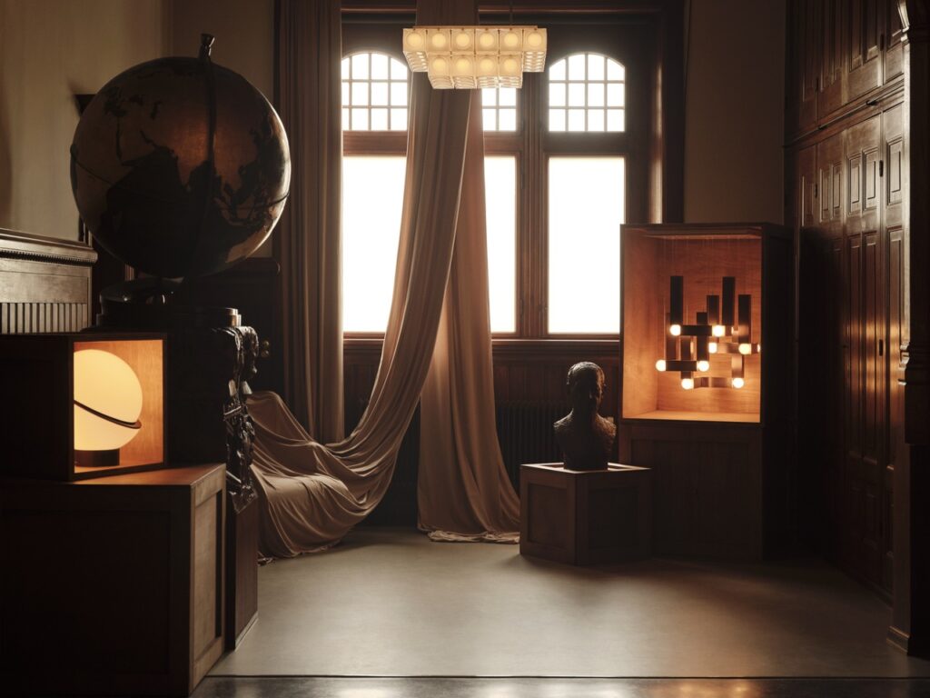 EVERYDAY OBJECT EVERYDAY OBJECT